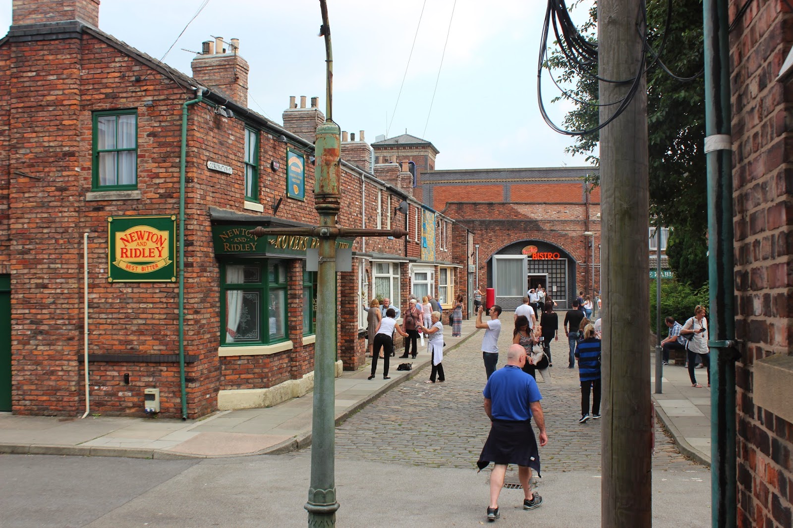 Coronation Street Tour, Manchester - Georgie xoxo | Enchanted Living