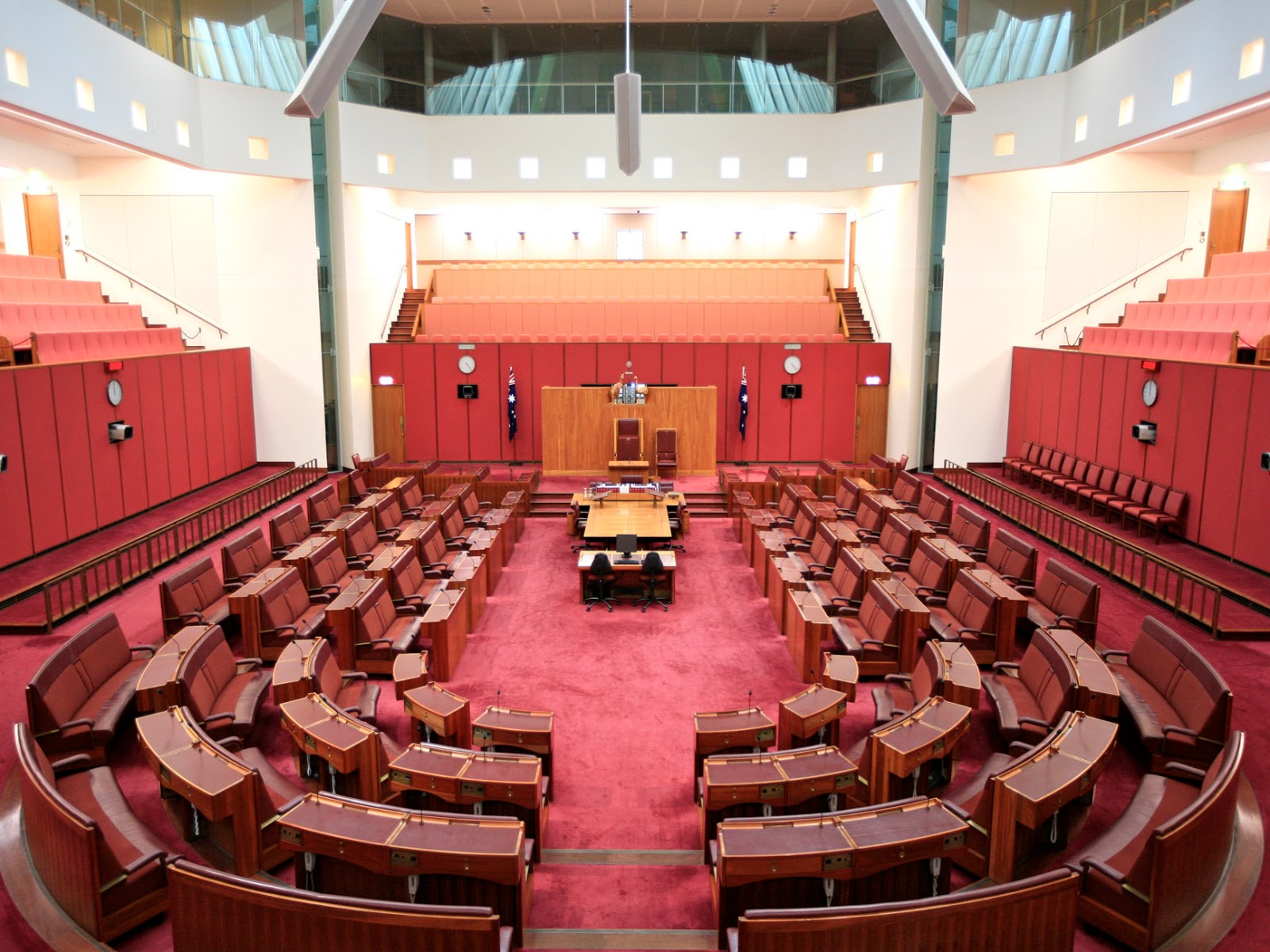 NixPages: PARLIAMENT HOUSE, CANBERRA