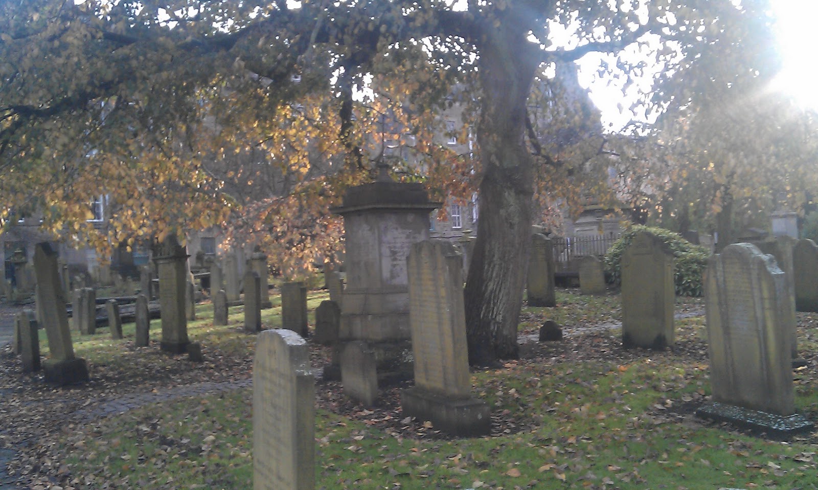 Tall Tales from the Trees: JEAN MUDIE (c1764-1842) AND THE HOWFF GRAVEYARD