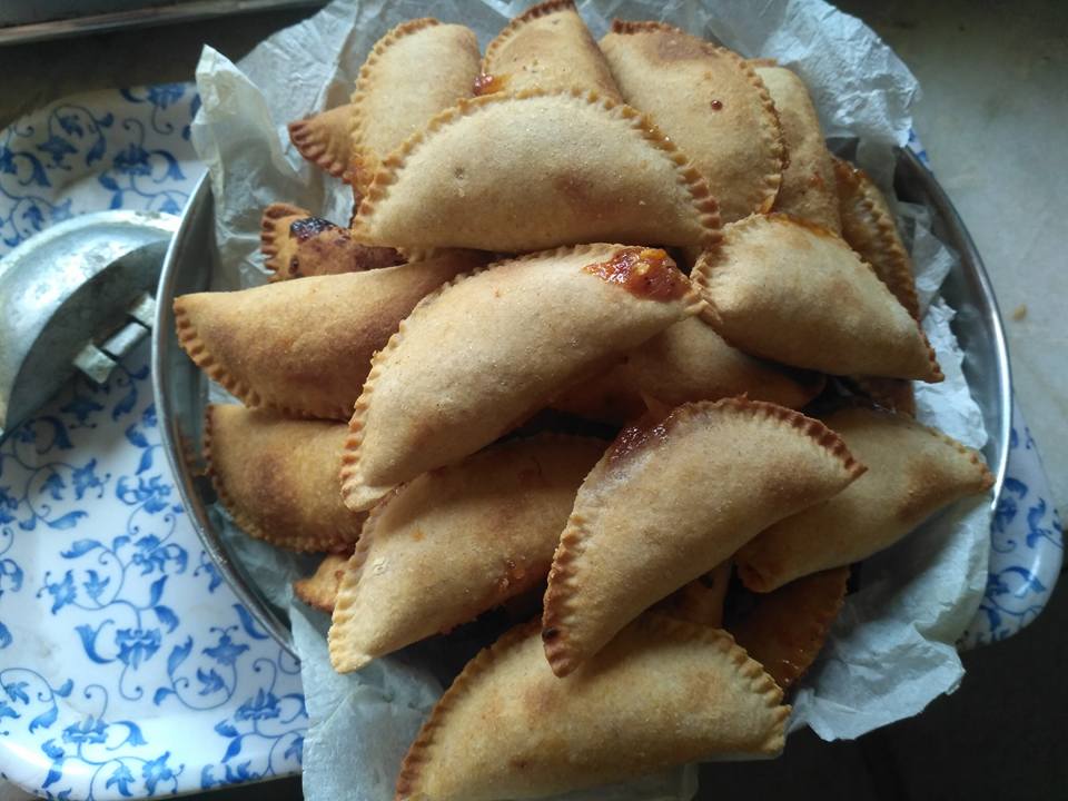 Coconut Gujiya Recipe Without Mawa: Baked in Airfryer