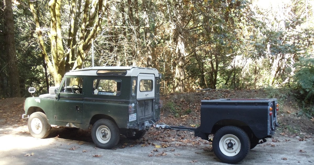 Genocache: Land Rover trailer roof construction