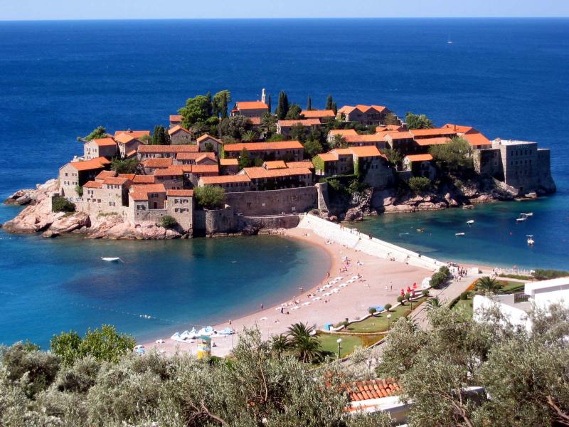 World Visits: Sveti Stefan Wonderful Small Island