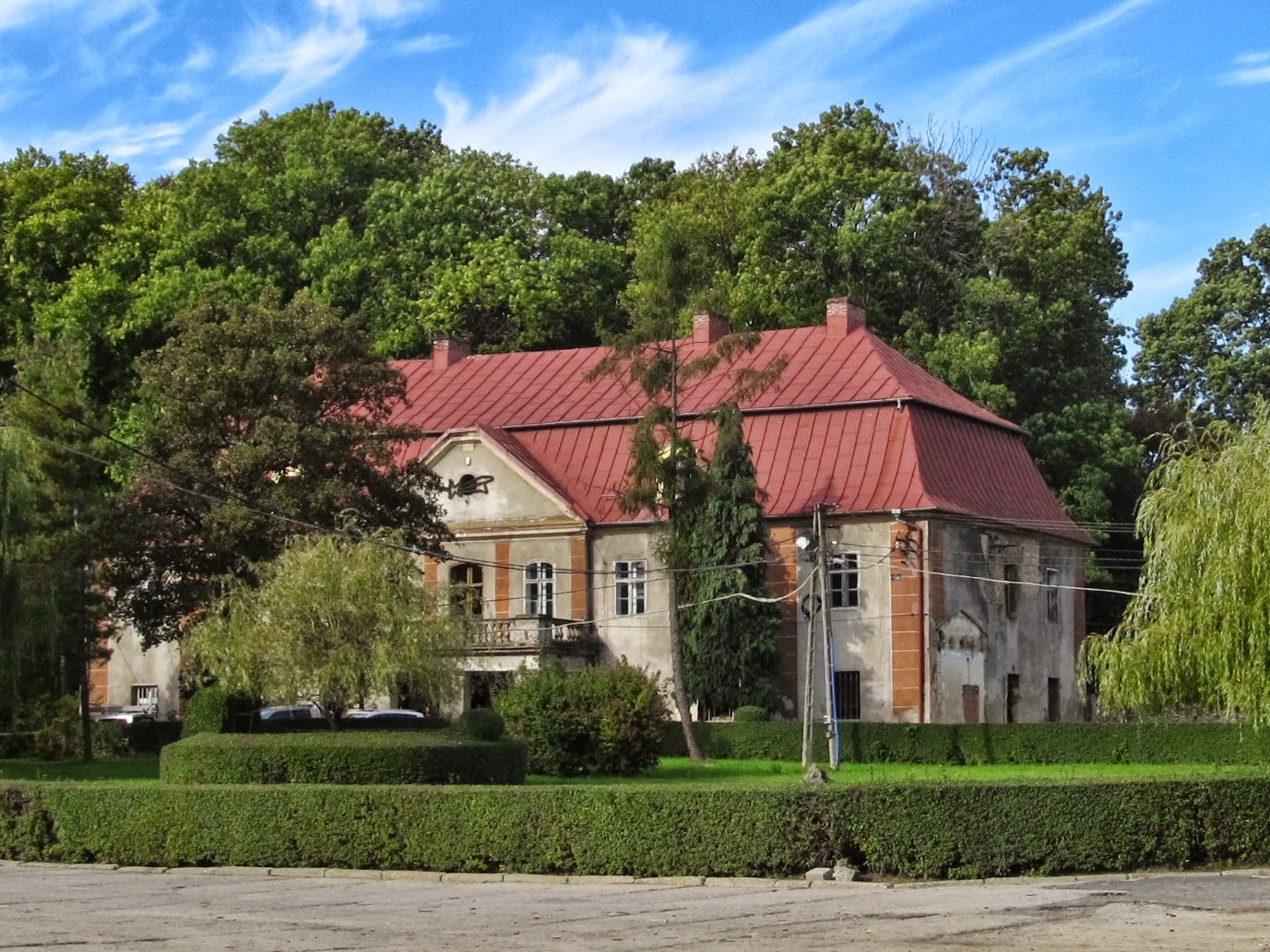 szlaki i bezdroża: Wilkowice - dwór i pałac Larischów