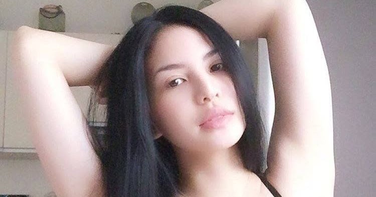 CERITA KU: CERITA KU - “Ayo Dodo, kamu lama banget sih.. Ibu geli banget nih..” kata Ibu ...