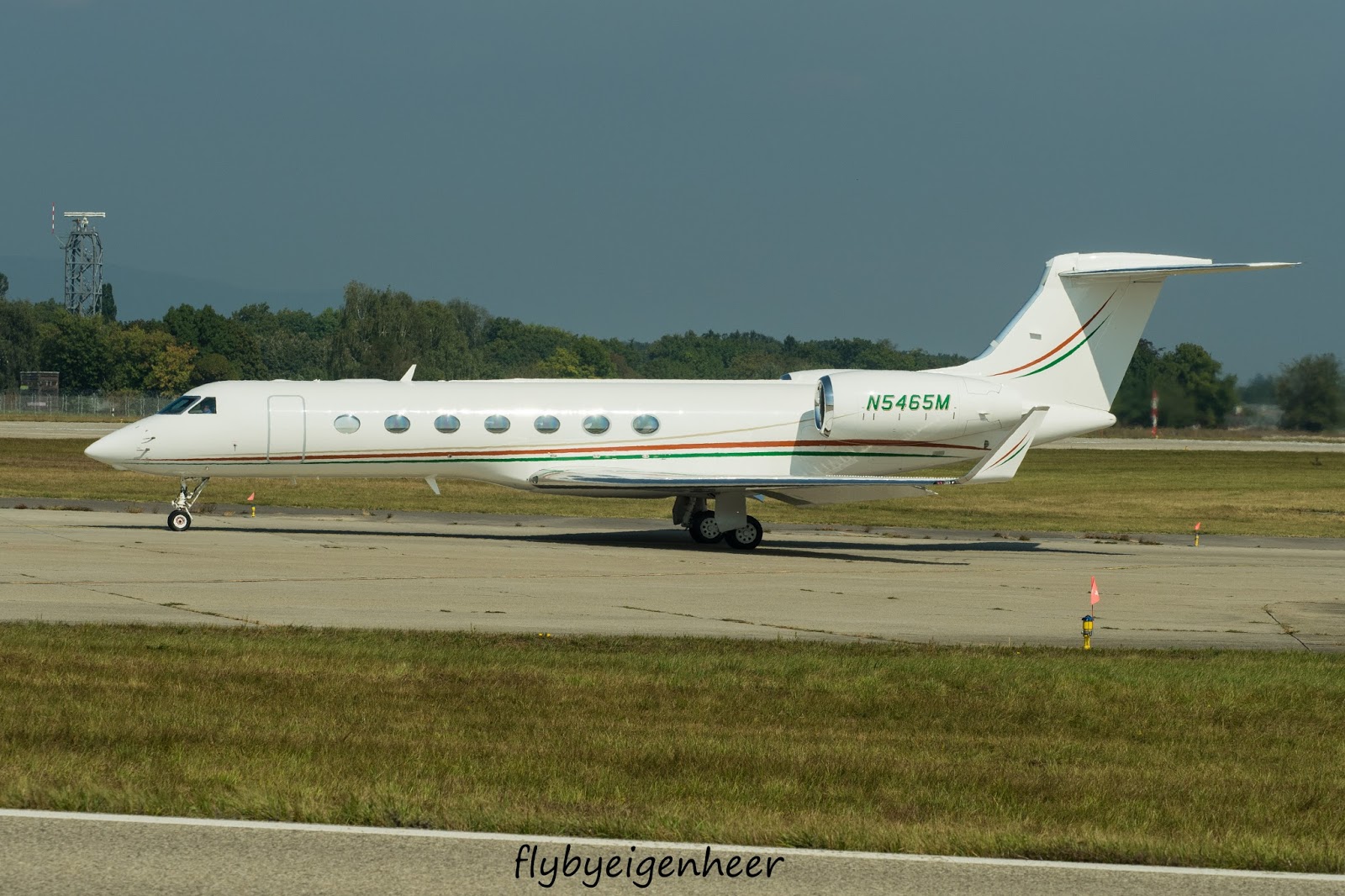 FLUGZEUGE Privatjets etc: N5465M Gulfstream G-V-SP (G550) GLF5 ...