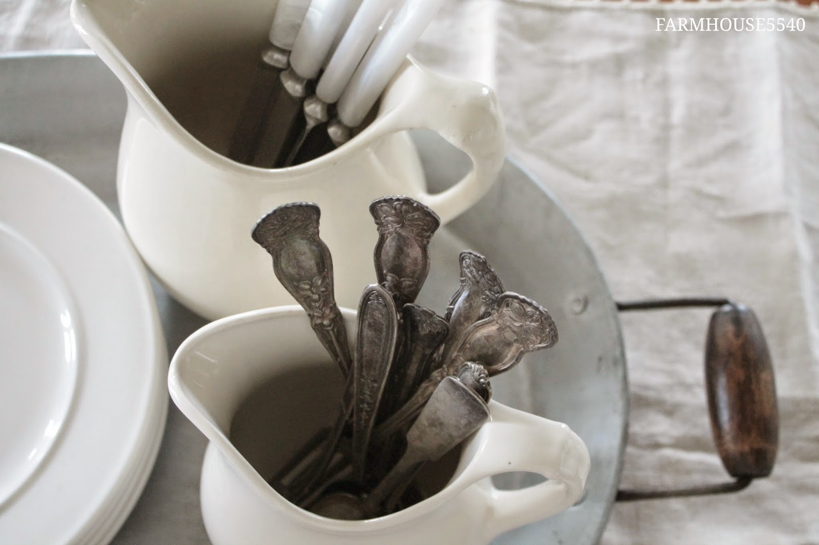 FARMHOUSE 5540: Farmhouse Friday ~ Farmhouse Storage