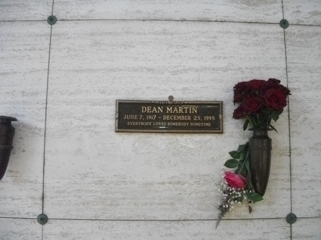 Celebrity Gravesites