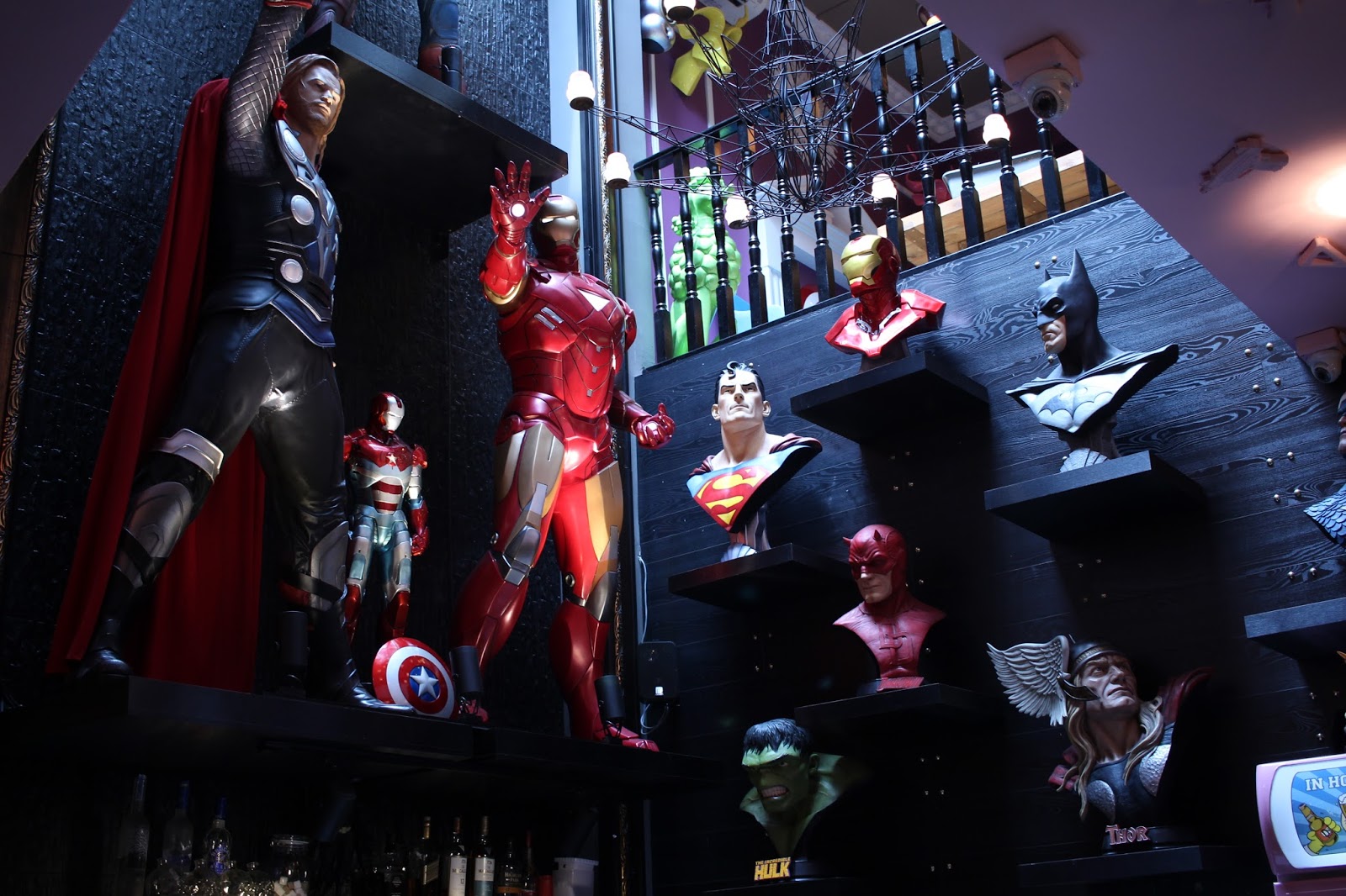 Hungry Heroes, First Superhero Theme Cafe & Restaurant in Singapore ...