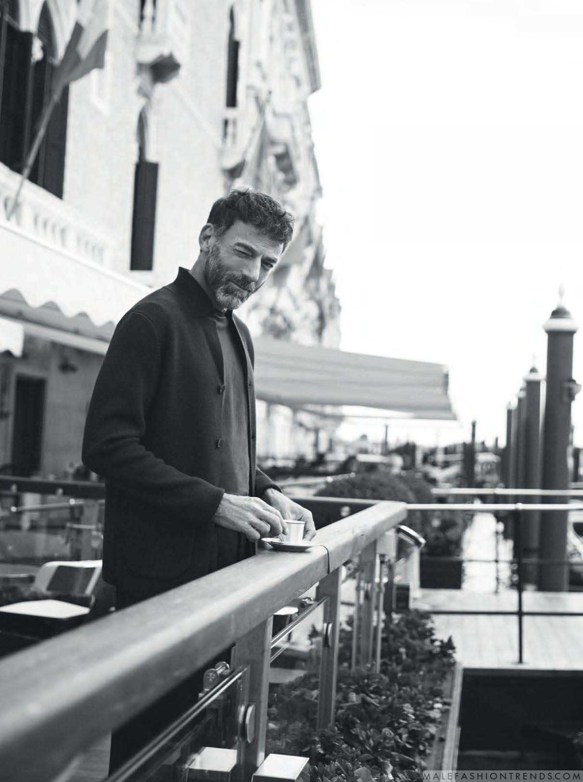 Alain Gossuin recorre Venecia como un magnate para The Rake Magazine