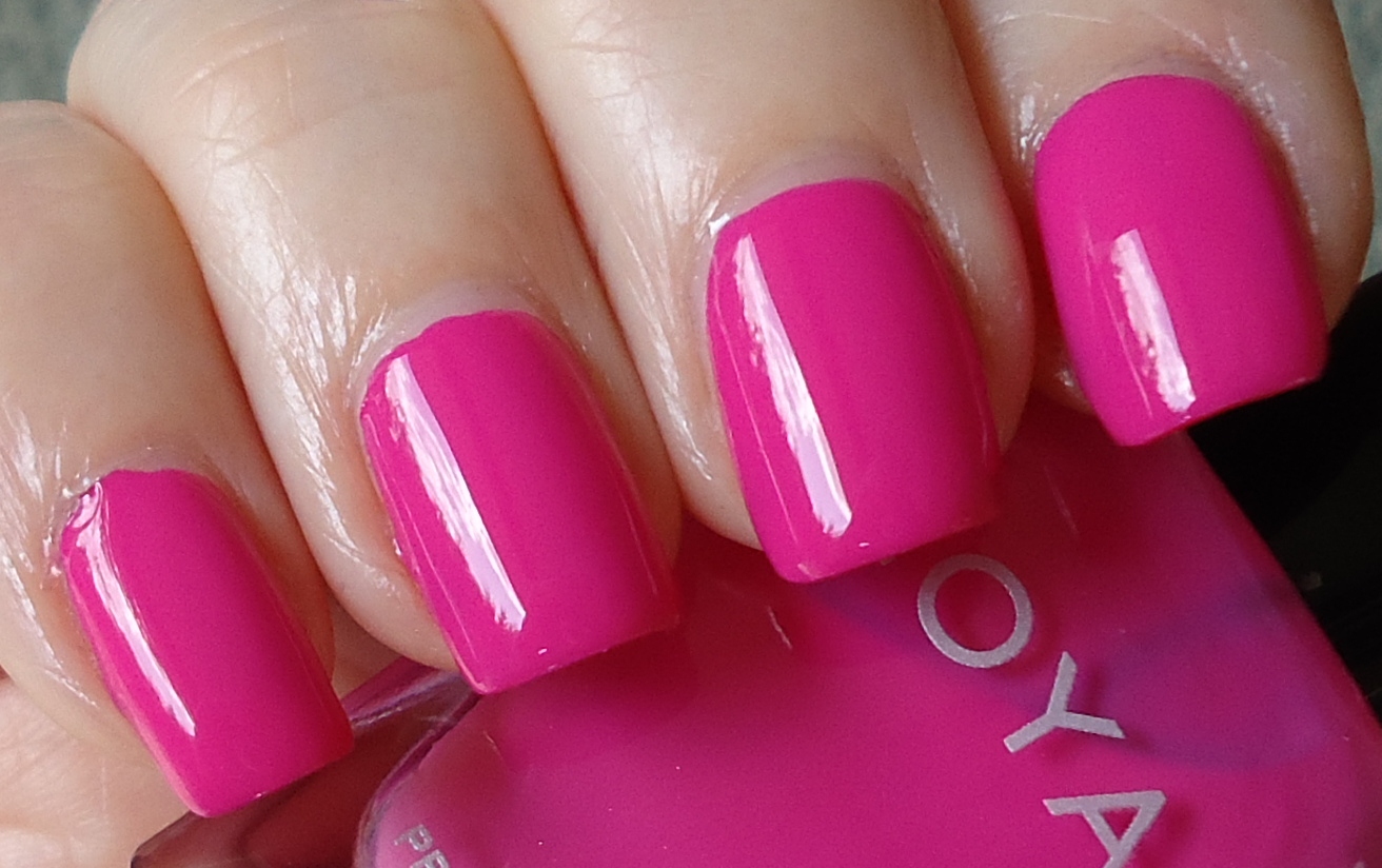 Making up 4 my age: In the pink with Zoya Whitney