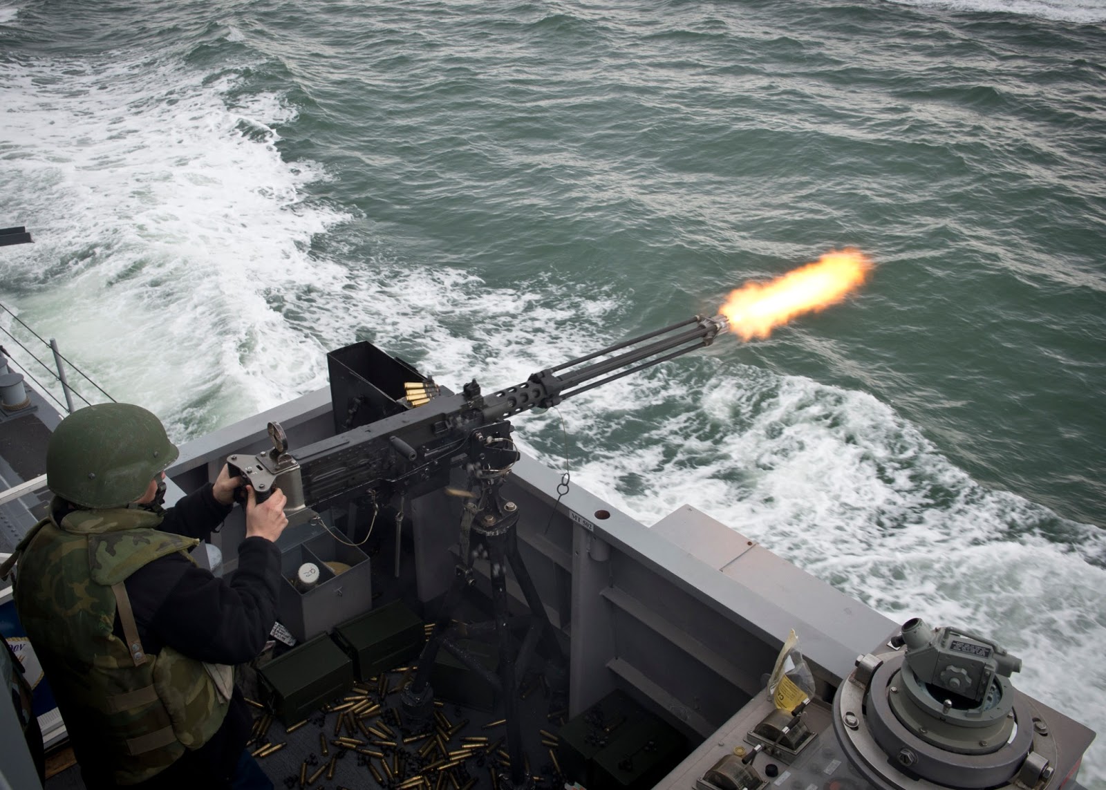 Coronel Von Rohaut: M2 "Browning" HB calibre .50 (12,7 mm)