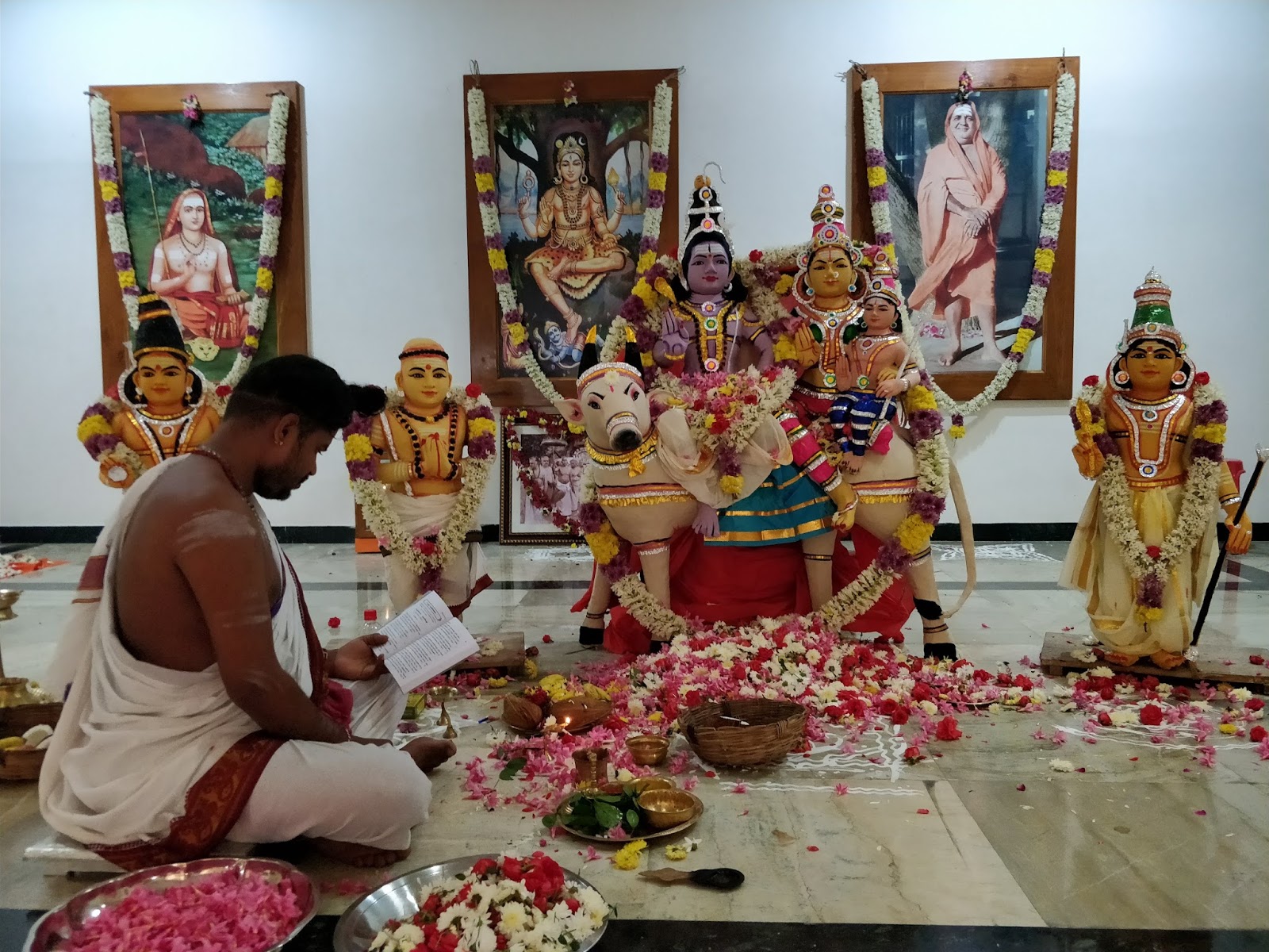 SRI GNANANANDA NIKETAN: December 2017