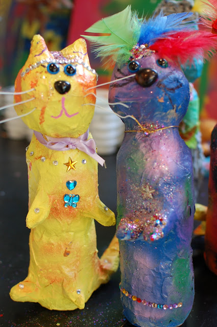 Sunnyside Art House: Colourful Paper Mache Cats