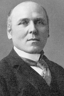 21 Essays: Howard Pyle as Action Figure