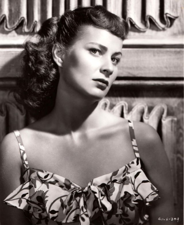 One of the Most Intense and Striking Faces of Italian Cinema: 36 ...