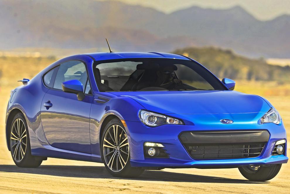 Konsep Penting 27+ Mobil Mewah Warna Biru