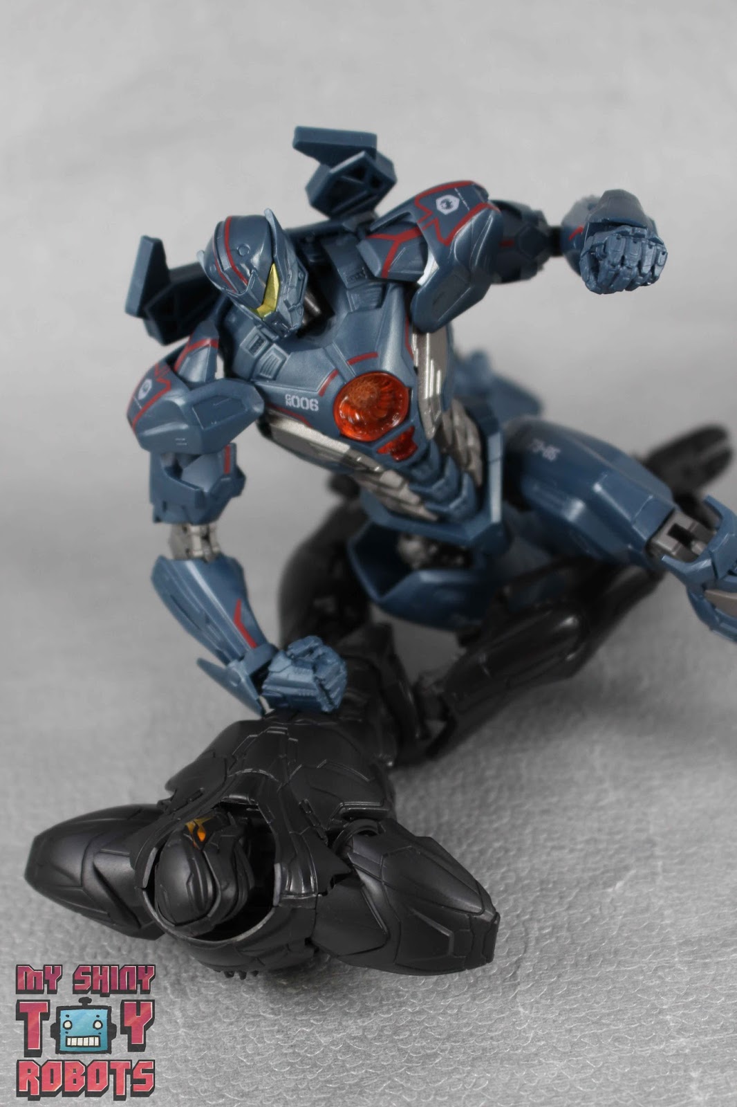 My Shiny Toy Robots: Toybox REVIEW: Robot Damashii Obsidian Fury