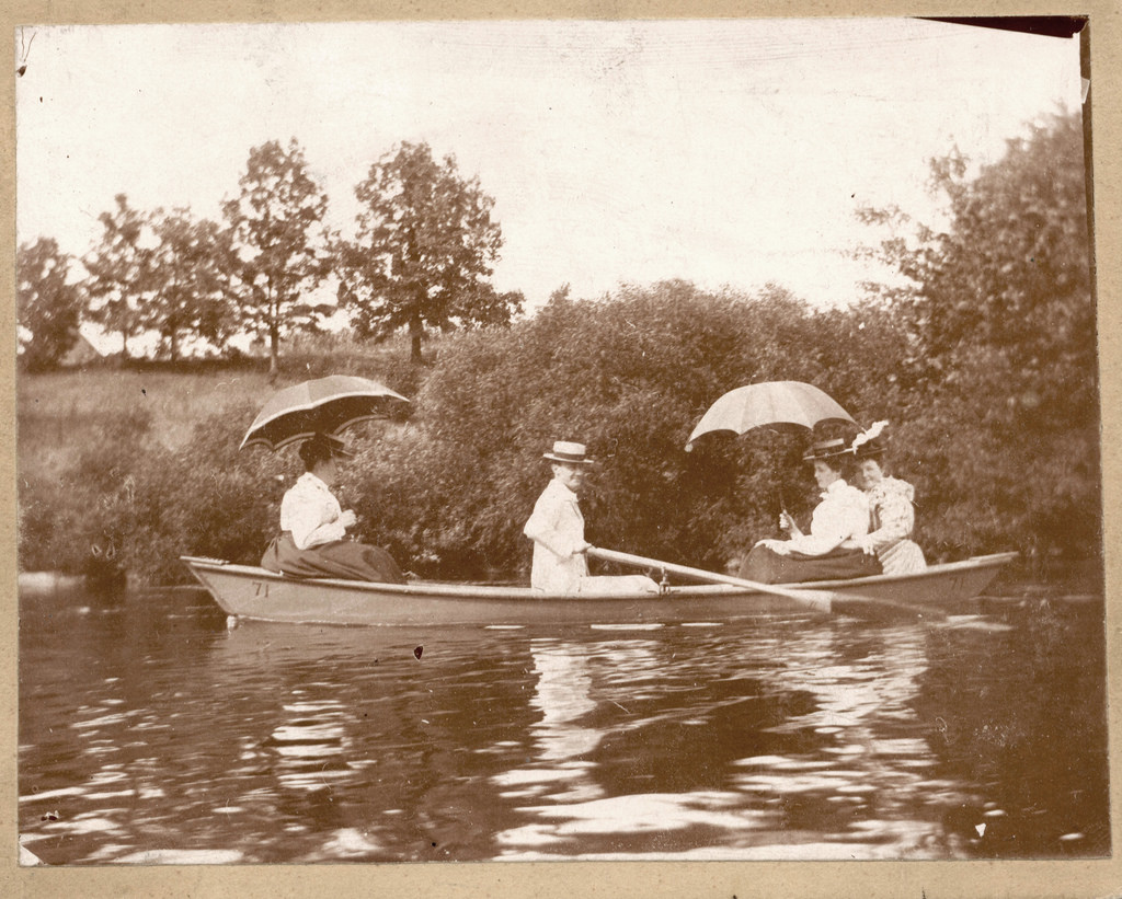 Row, Row, Row Your Boat! – 38 Interesting Vintages Snapshots of People ...