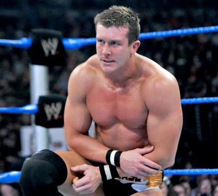 WWE In live!!!!: HUNICO vs TED DiBIASE