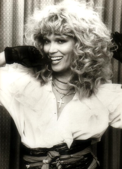 Dazzling Divas: Amanda Lear Now and Then......