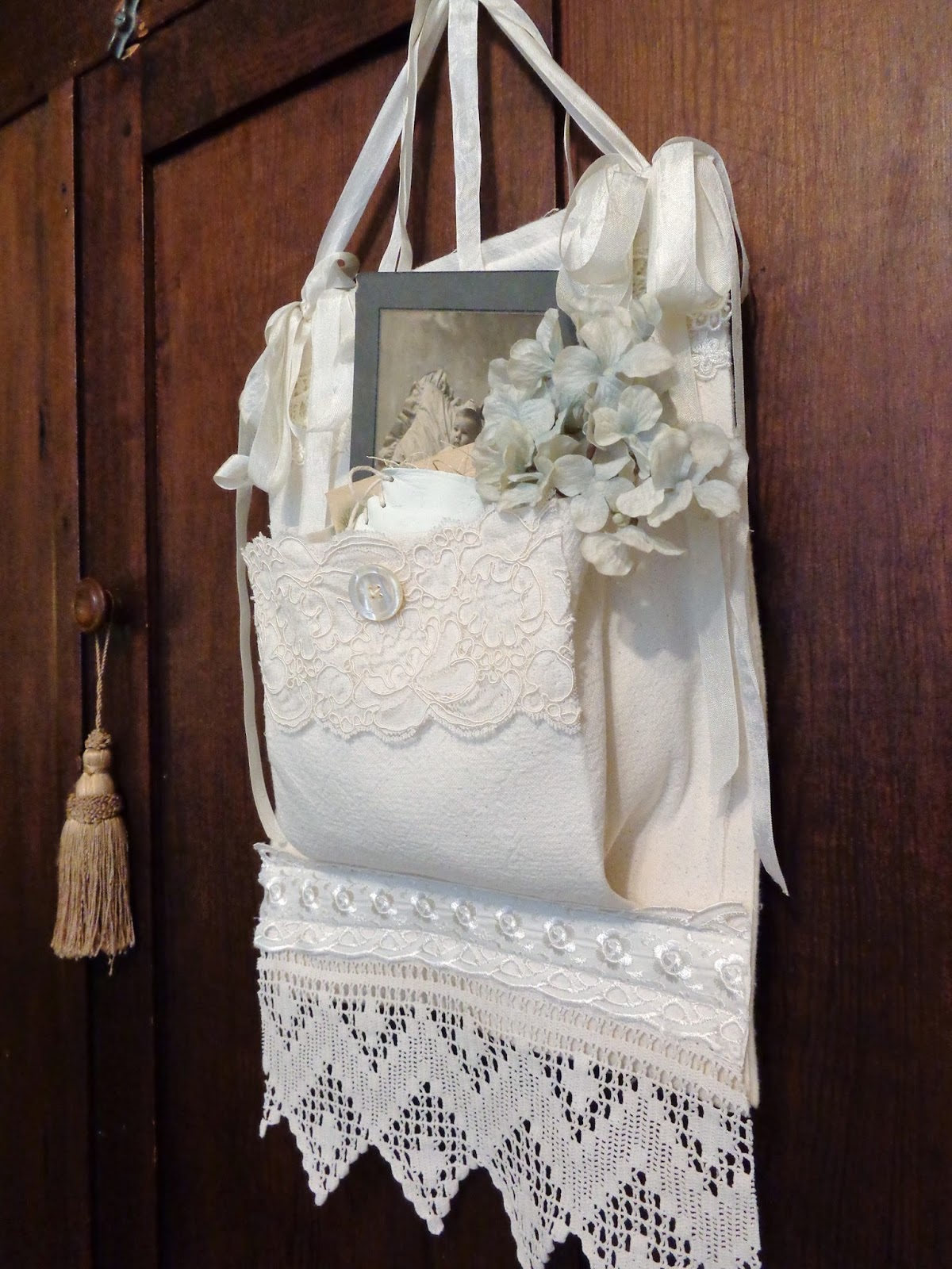 ~ The Feathered Nest ~: Making these sweet pockets a little more special!