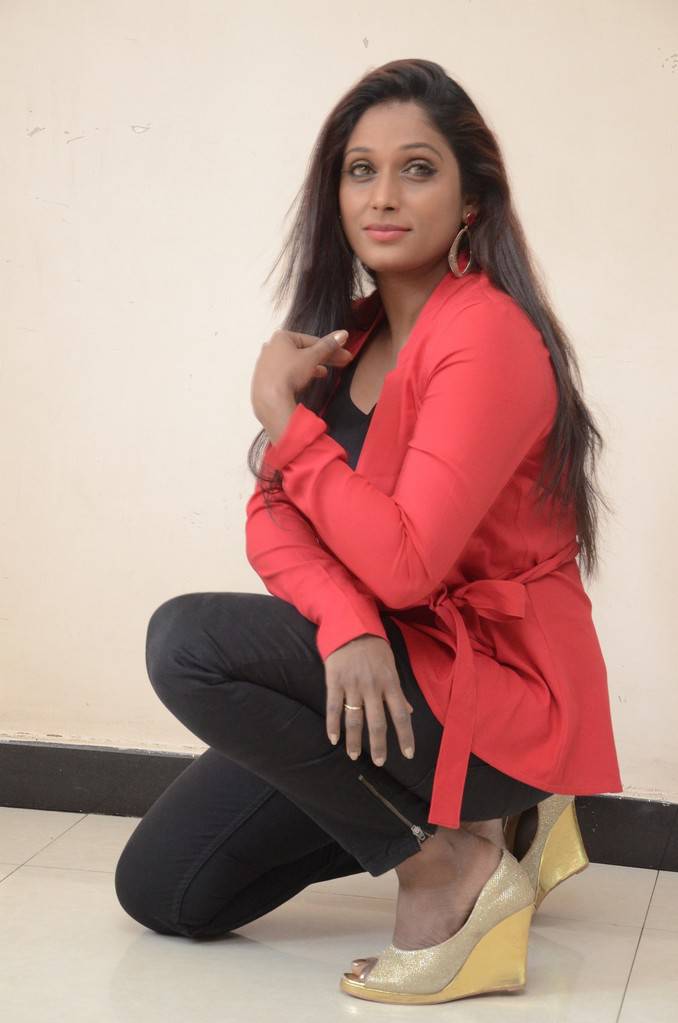 Archana Choudhary Latest Hot Glamourous Spicy PhotoShoot Images At ...