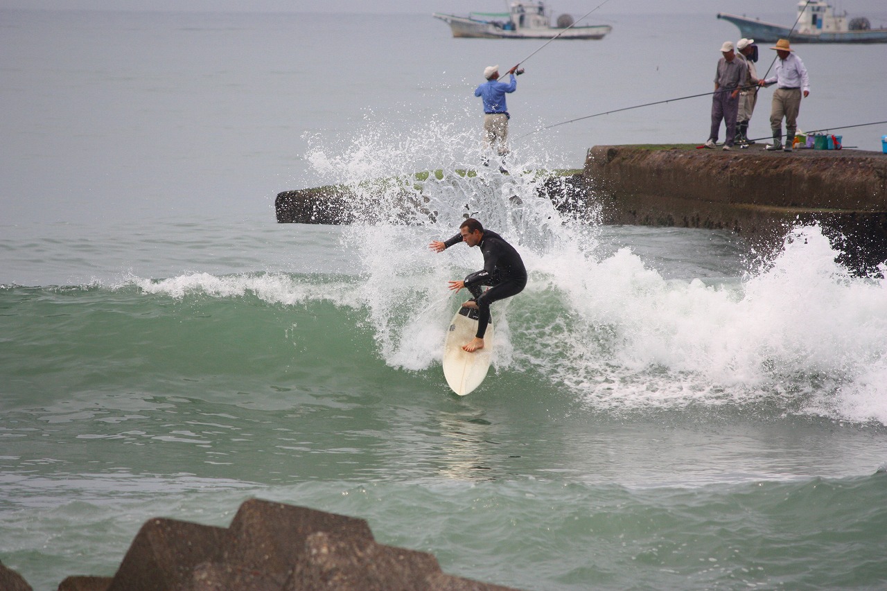 Fuutennojack: Surfing in Japan