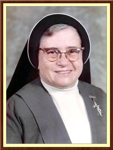 ALL SAINTS: ⛪ Blessed Manuela de Jesús Arias Espinosa - Religious