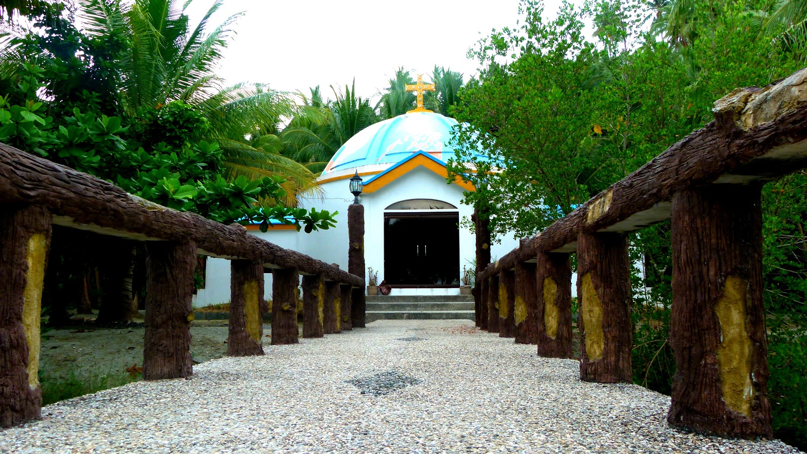 PORTA VEGA BEACH RESORT - Lakwatserong Tsinelas