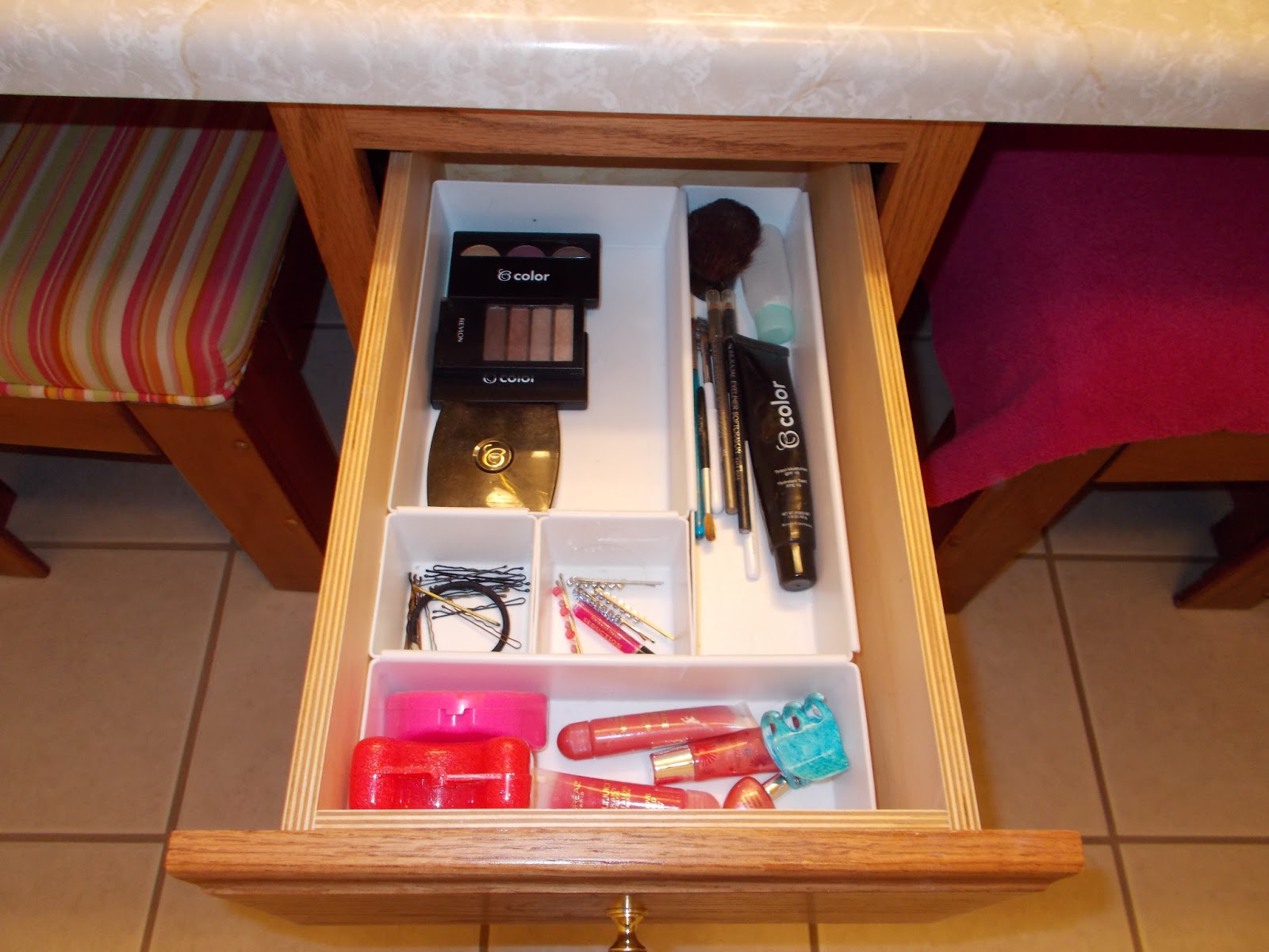 Simple, But Fabulous: Bathroom/Make-up room Updates