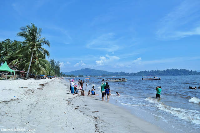 TravelScape Engineer: Menyusuri Keindahan Pesisir Pantai Pandan ...