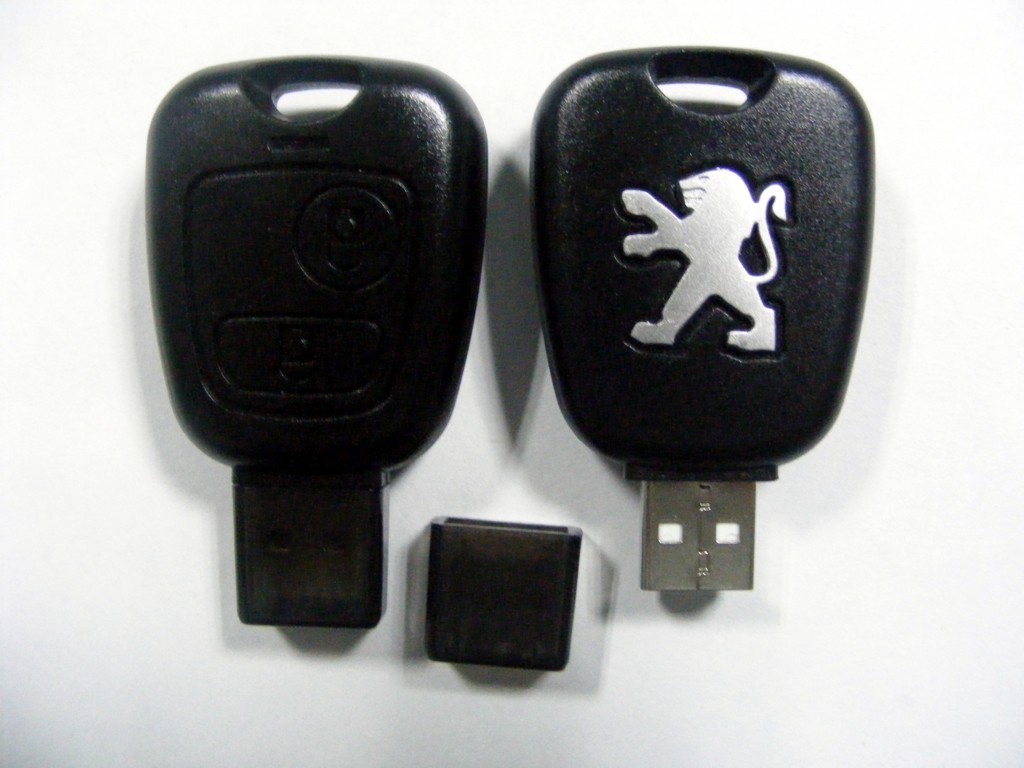 Elegant Car-Key Design USB Flash Drive - Wonderful