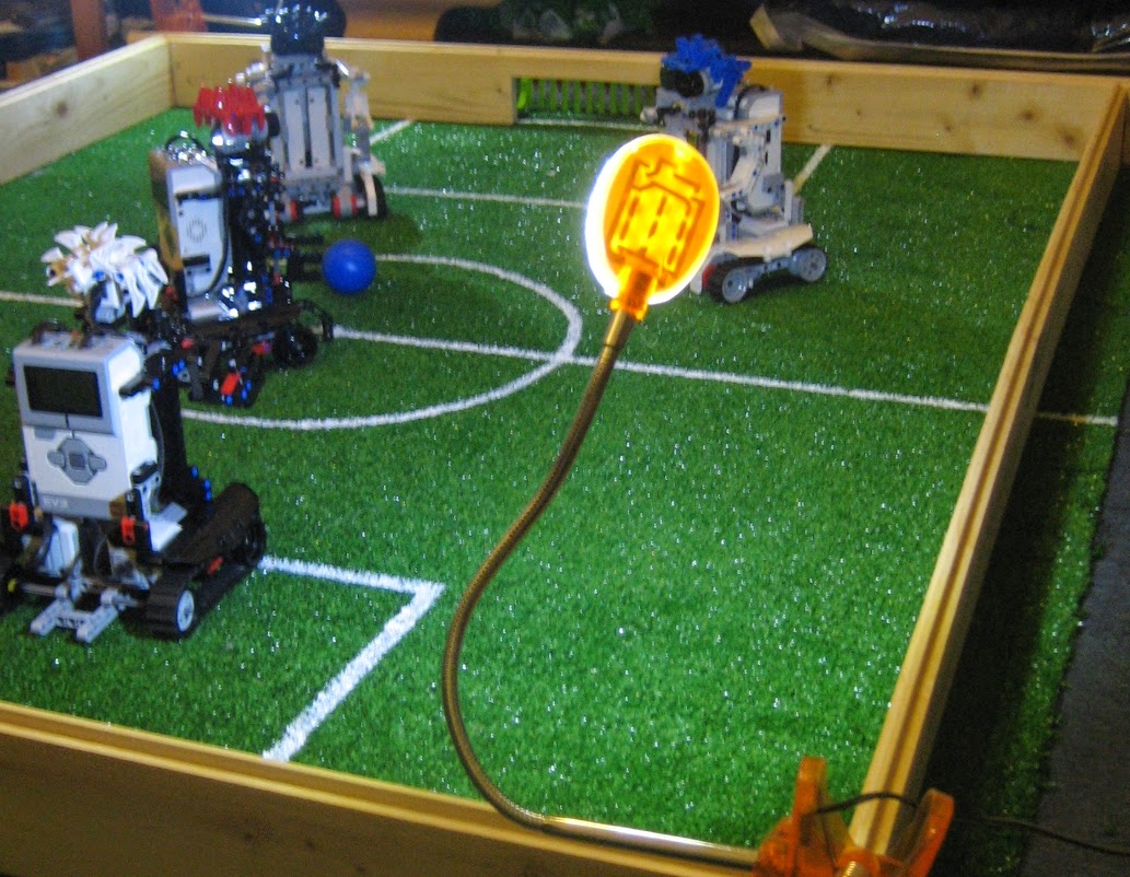 Die NXTe Ebene: EV3-Fußball-Roboter auf der Fana'Briques 2014