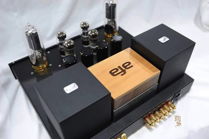 NEW ARTE FORMA AUDIO ELYSSA INTEGRATED AMPLIFIER – M & S | Ultimate ...