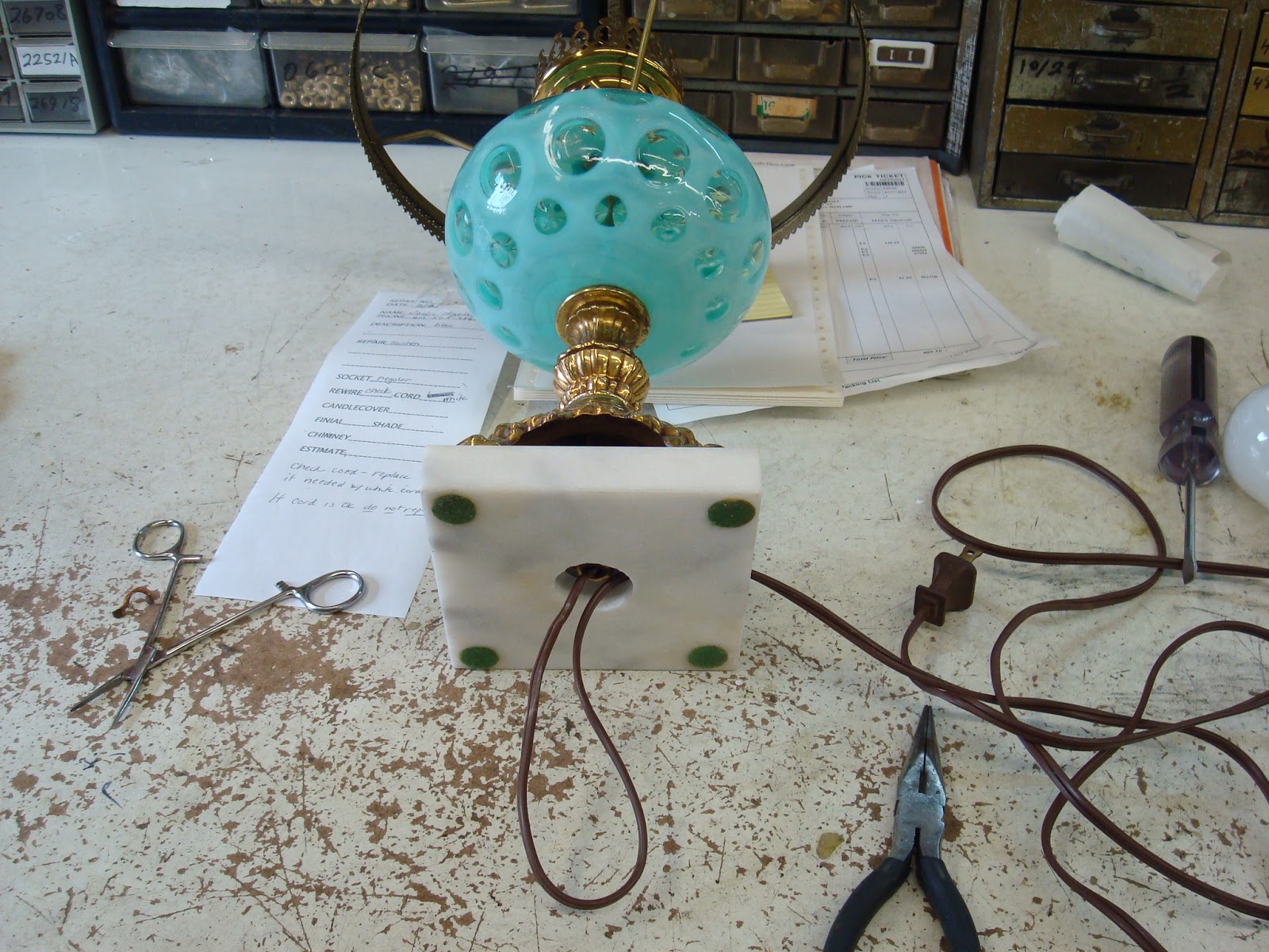 Lamp Parts and Repair | Lamp Doctor: Antique Table Lamp with Glass ...
