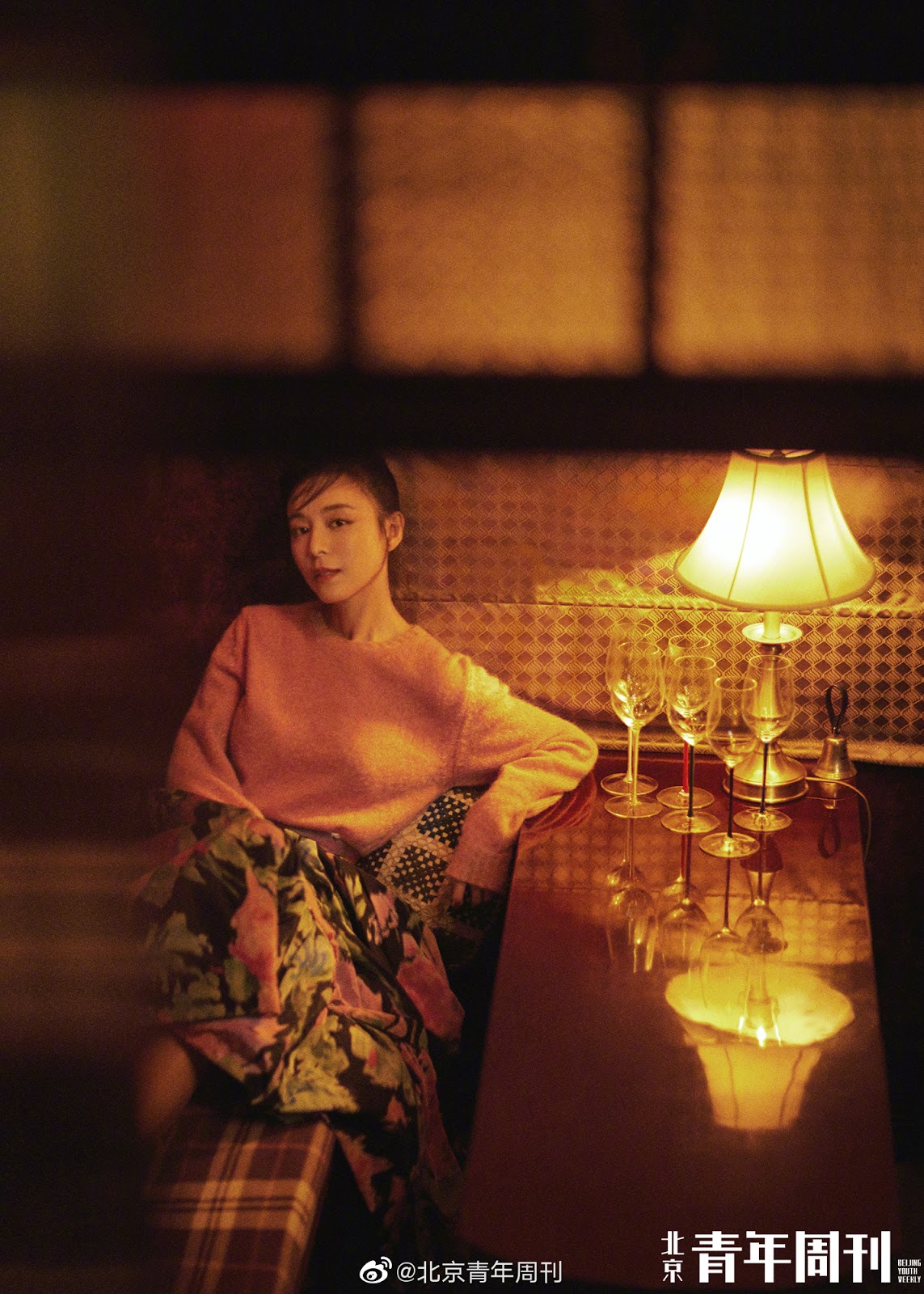 China Entertainment News: Zhang Jingchu poses for photo shoot