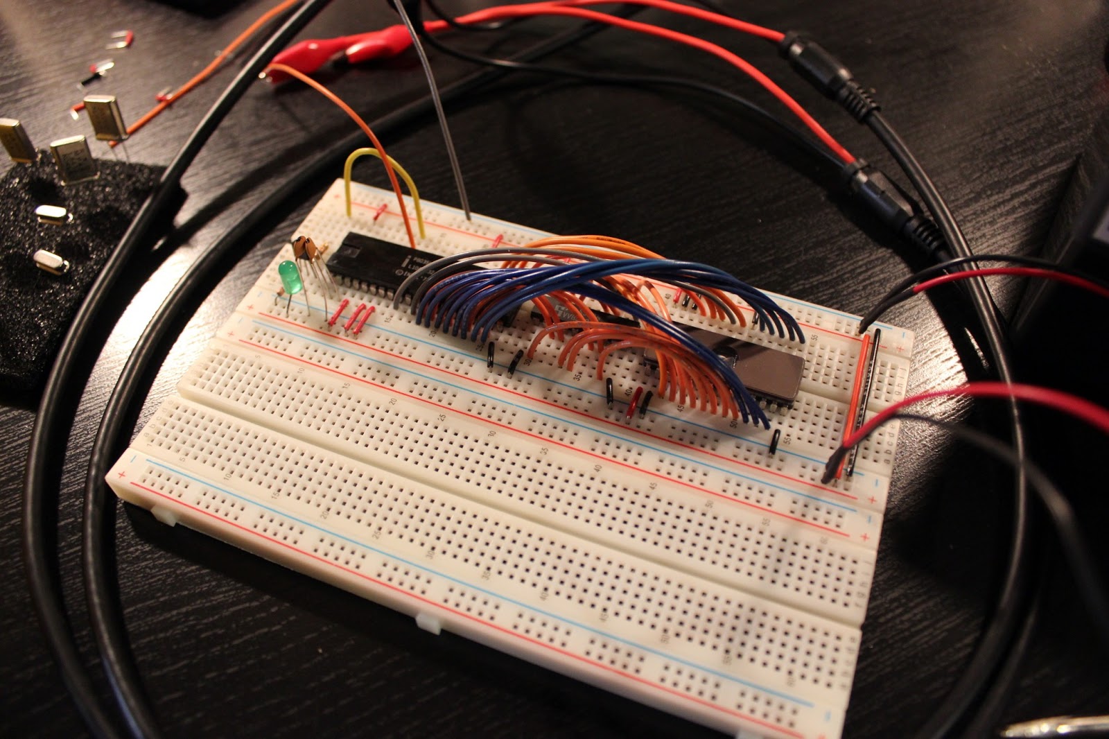 The Resistor Network: Programming the Vintage Intel MCS-48 Microcontrollers
