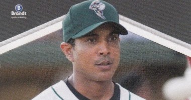 Daily Autograph: Luis Rojas