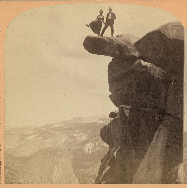 “I Was There” – Incredible Vintage Photographs Captured Tourists on the ...