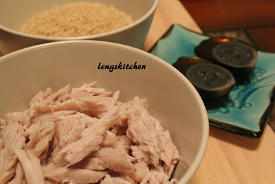 Kitchen Chaos: Lean Pork with Century Egg Congee 皮蛋瘦肉粥