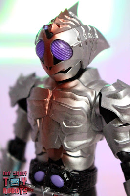 My Shiny Toy Robots: Toybox REVIEW: S.H. Figuarts Kamen Rider Amazon Sigma