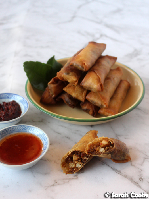 Sarah Cooks: Crispy Chicken Rendang Spring Rolls
