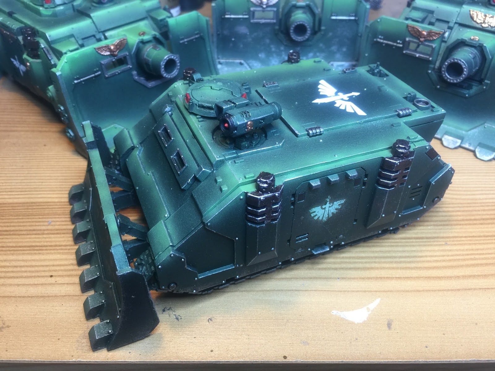 What's On Your Table: Dark Angel Vehicles - Faeit 212