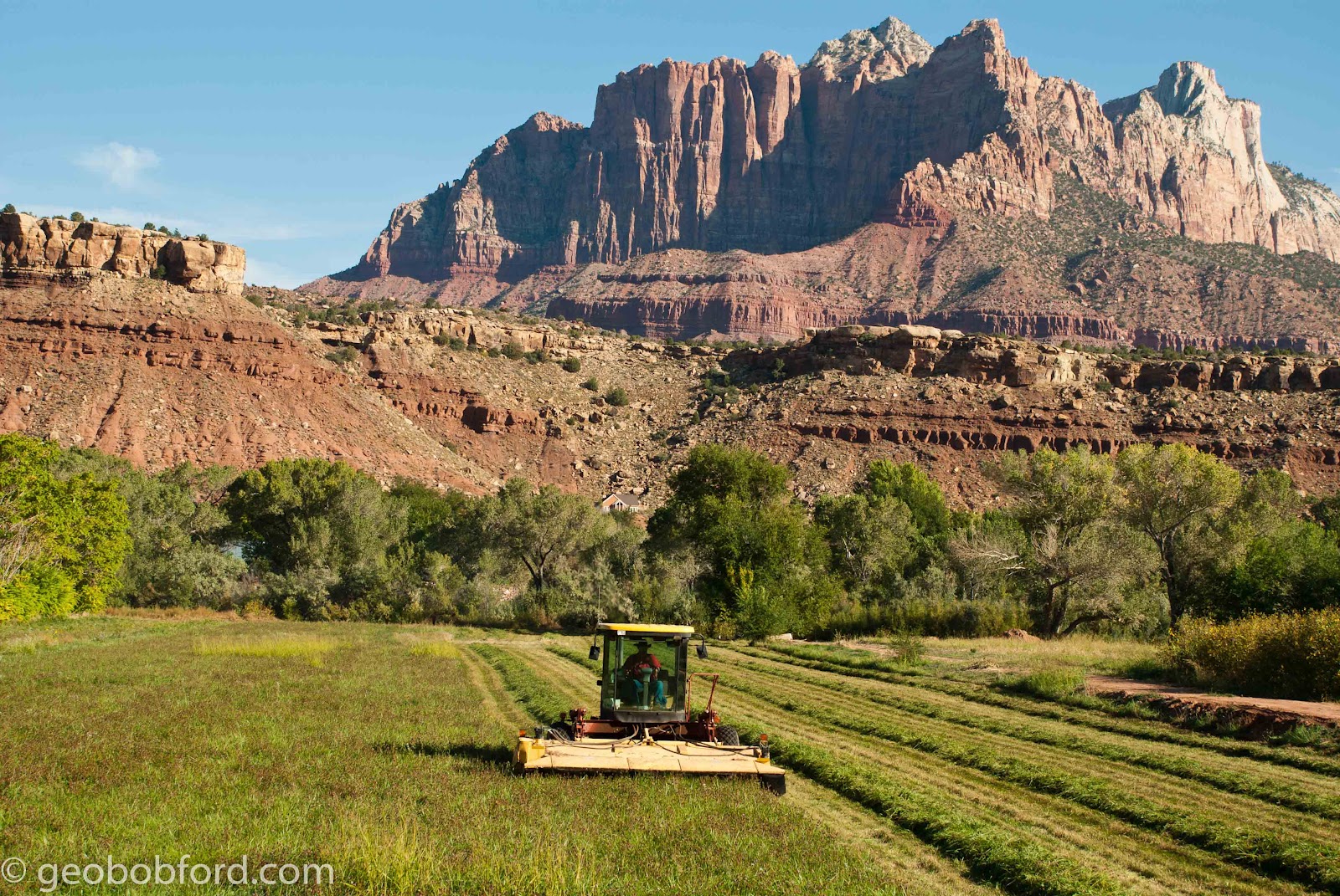 Robert (GeoBob) Ford's BLOG: Late Summer and Early Fall in Rockville Utah