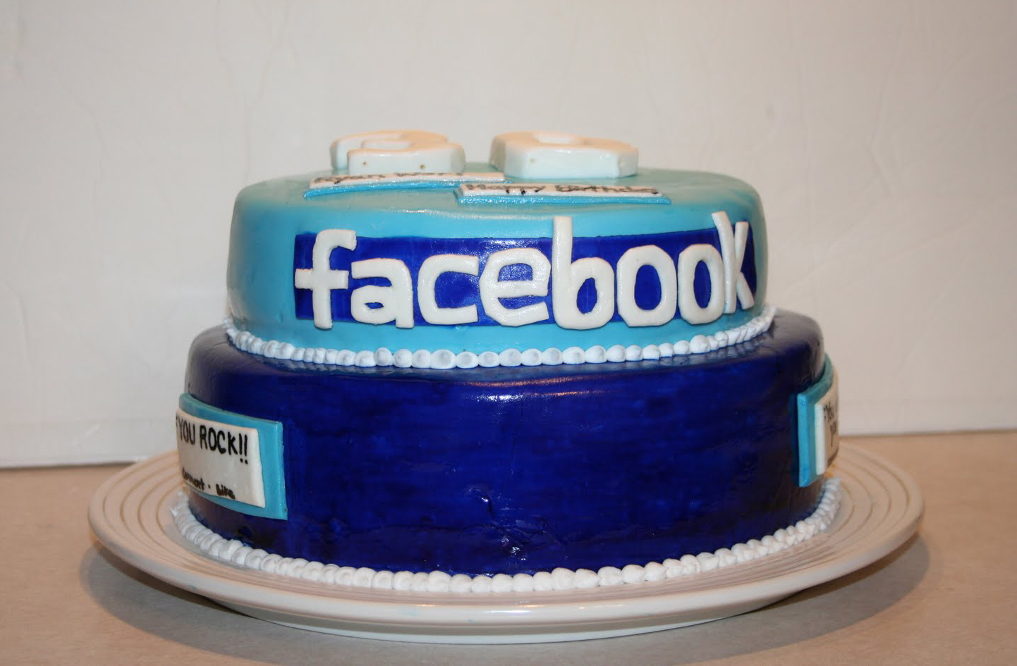 Facebook Cake ~ THE INVINCIBLE WORLD