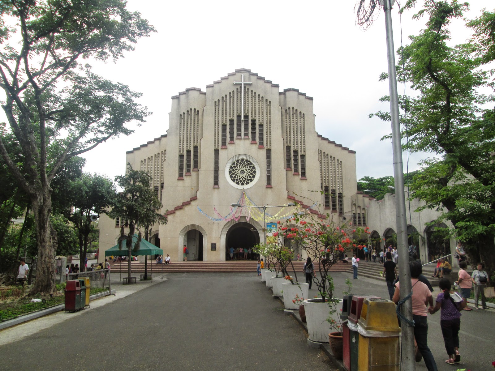 INSPIRING JOURNEY: Baclaran Church: Home of the Love Locks in the ...