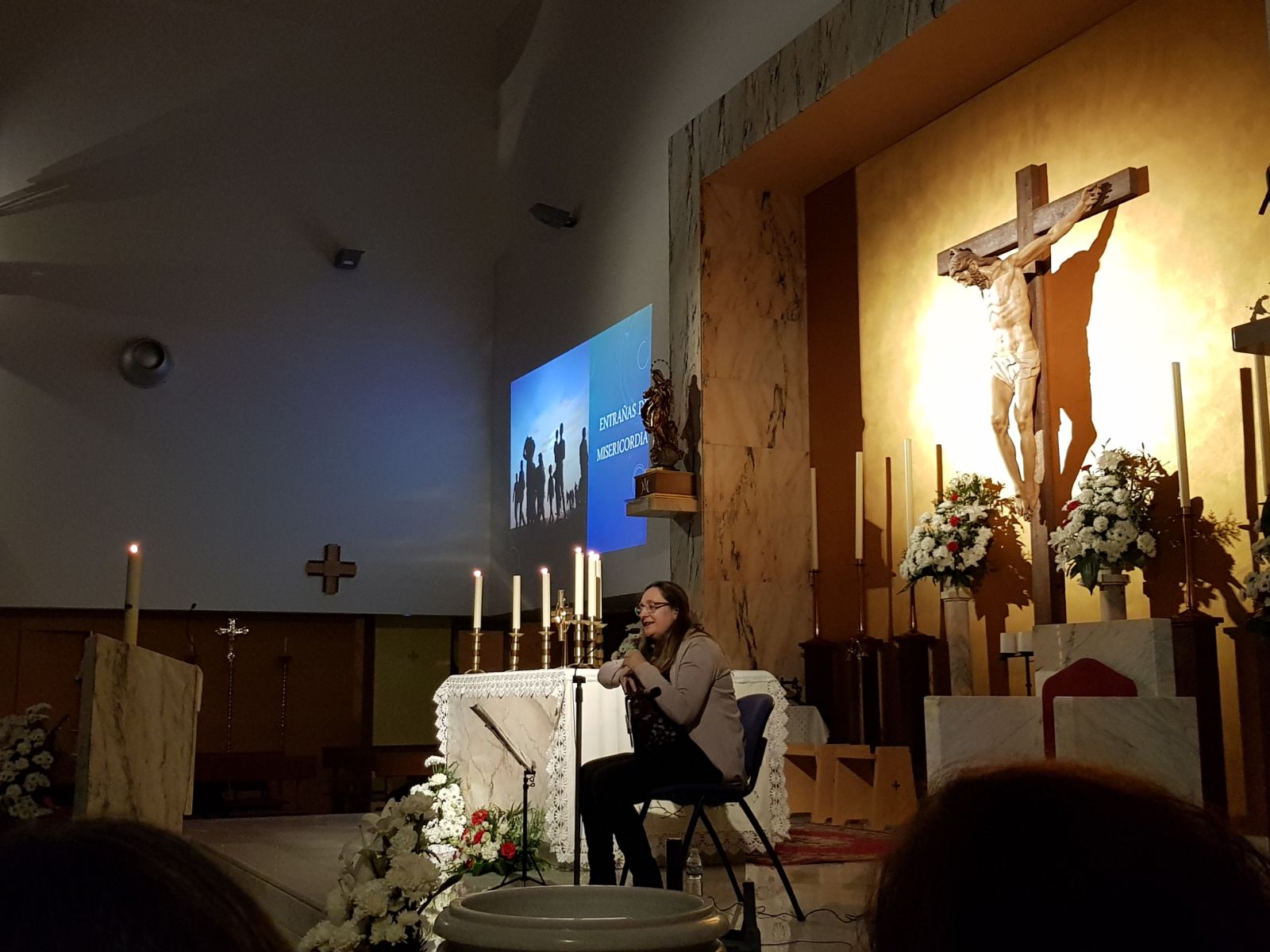 CONCIERTO-ORACION OFRECIDO POR LA CANTANTE MAITE LOPEZ