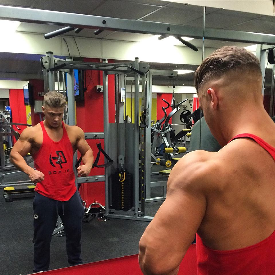 the beauty of male muscle: Joshua