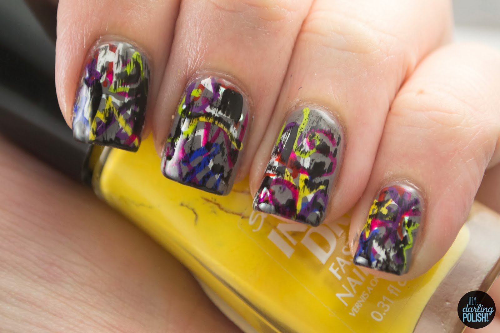 Hey, Darling Polish!: Nail-Art-A-Go-Go: Day 26 - Graffiti + 200th Post