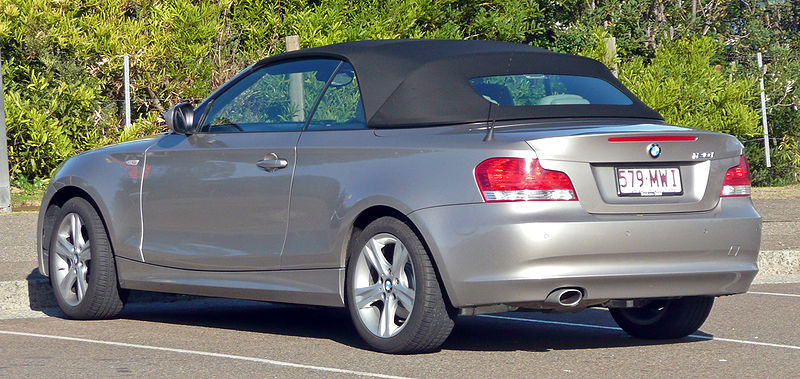 BMW 1 series (E88) - BMW CAR